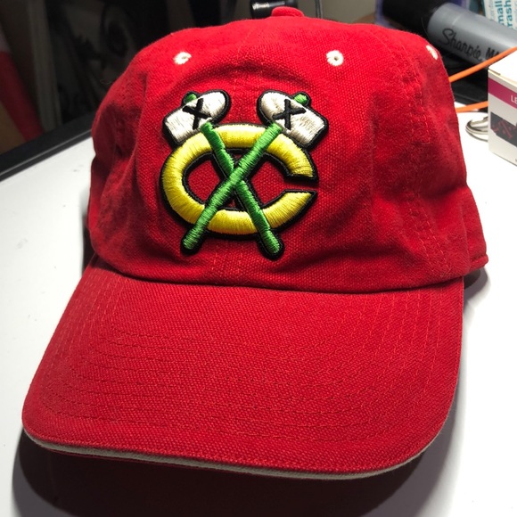 Pro Player | Accessories | Chicago Blackhawks Nhl Pro Player Alternate ...